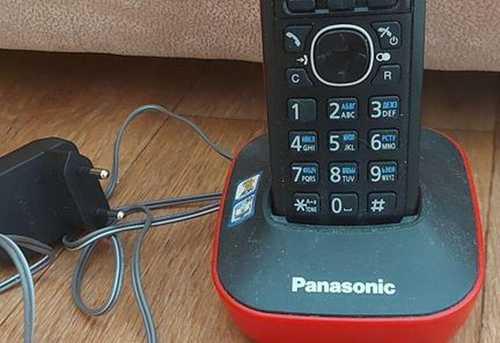 Домашний телефон Panasonic KX-TG551RUR