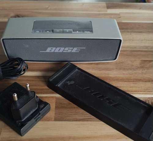 Bose soundlink mini первой версии