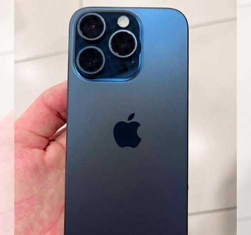 iPhone 15 Pro, 256 ГБ