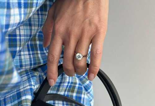 Кольцо с бриллиантом 2.50 карата