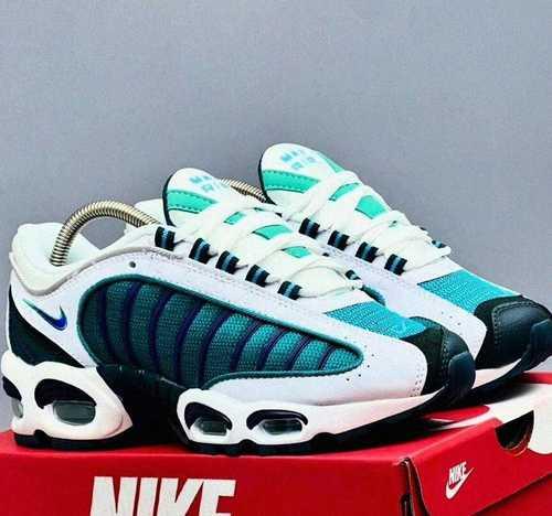 Кроссовки Nike Air Max Tailwind 4