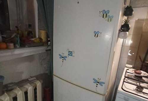 Холодильник sumsung