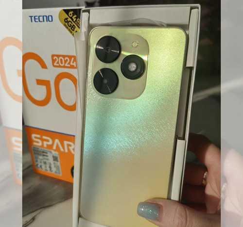 TECNO Spark Go 2024, 3/64 ГБ