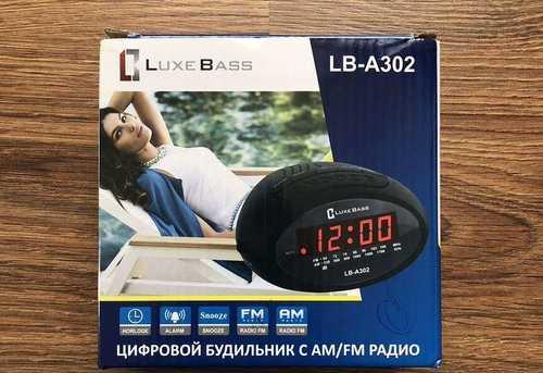 Радиочасы LuxeBass LB-A302