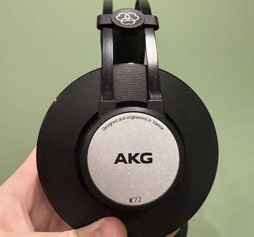 Наушники Akg K72