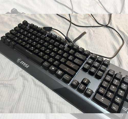 Игровая клавиатура MSI Vigor GK30