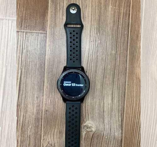 Часы Samsung Gear s3 frontier