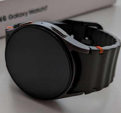 Смарт-часы Samsung Galaxy Watch 7 LTE 40 мм