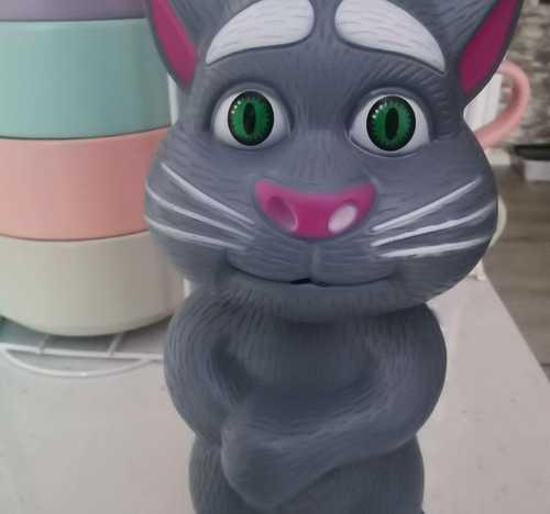 Говорящий кот том