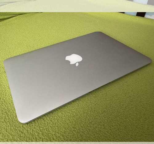 MacBook Air 11 2011 i7 4Gb 256 Gb
