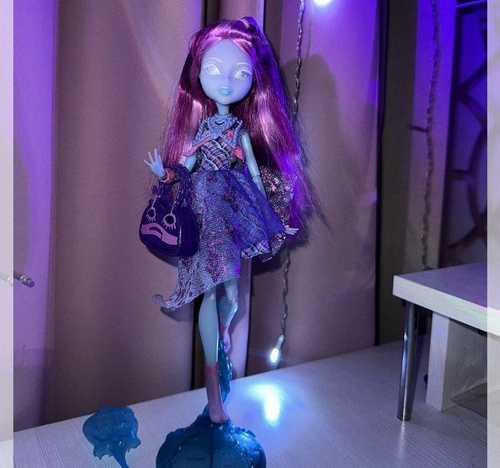 Кукла монстер хай monster high Киеми Хантерли