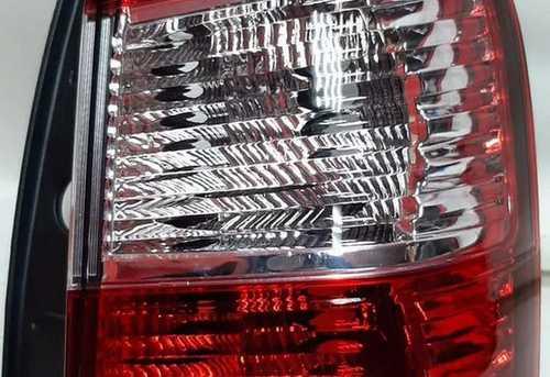Фонарь задний Terrano D10