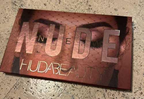 Палетка теней Hudabeauty