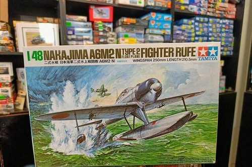 Tamiya 61017 Nakajima A6M2-N Type 2 Floatplane