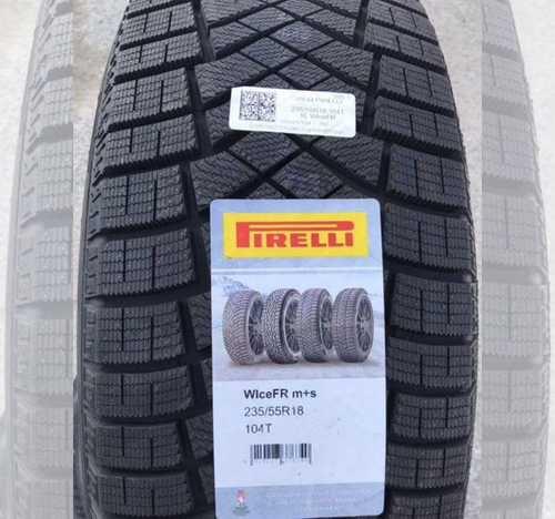 Pirelli Ice Zero FR 235/55 R18 104T