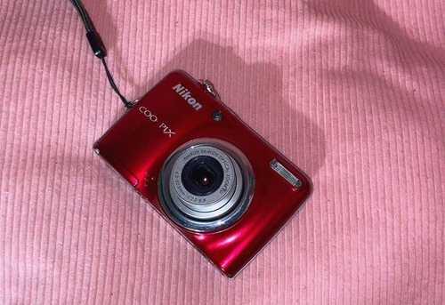Винтажный y2k фотоаппарат Nikon