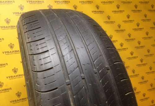 Kumho Solus KH18 215/65 R16