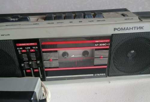 Кассетный магнитофон романтик М309С 1 с кассетами