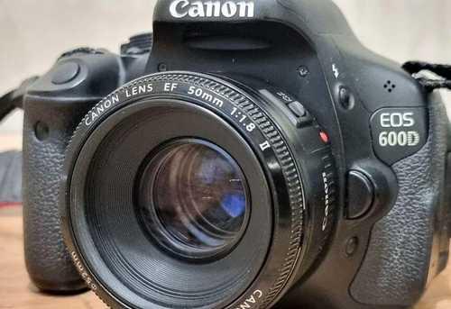 Зеркальный фотоаппарат Canon EOS 600D + портретник
