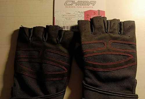 Спортивные перчатки chiba