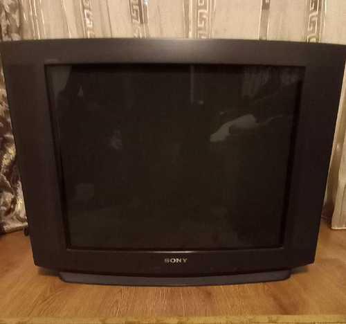 Телевизор Sony trinitron 29 дюймов диагональ