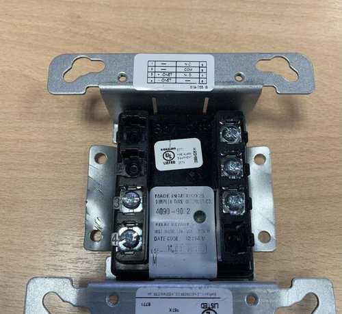 Simplex релейный модуль 4090-9002