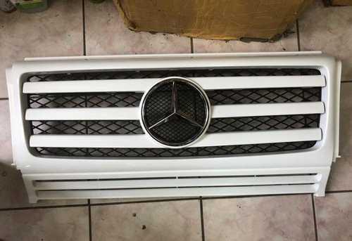 Решетка радиатора Mercedes G W463 2005-2017