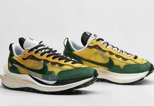 Nike Vaporwaffle sacai Tour Yellow Green,11 US