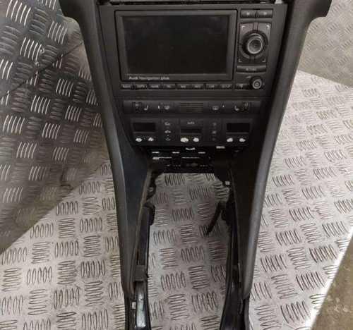 Магнитола (аудио система) Audi A6 Allroad C5 2.5 4b0858005l
