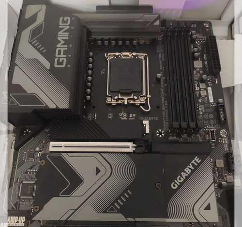 Материнская плата Gigabyte Z790 Gaming X AX