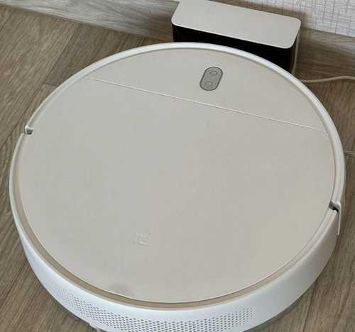 Робот-пылесос Xiaomi Mi Robot Vacuum-Mop