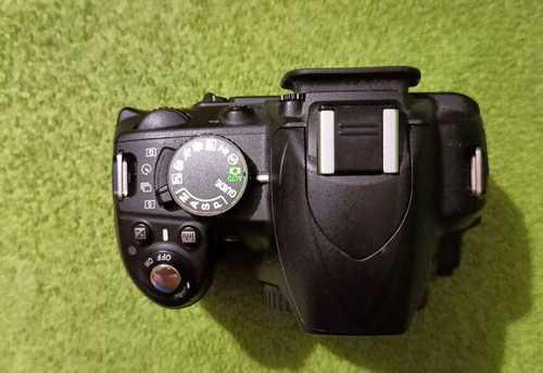 Зеркальный фотоаппарат Nikon 3100 body