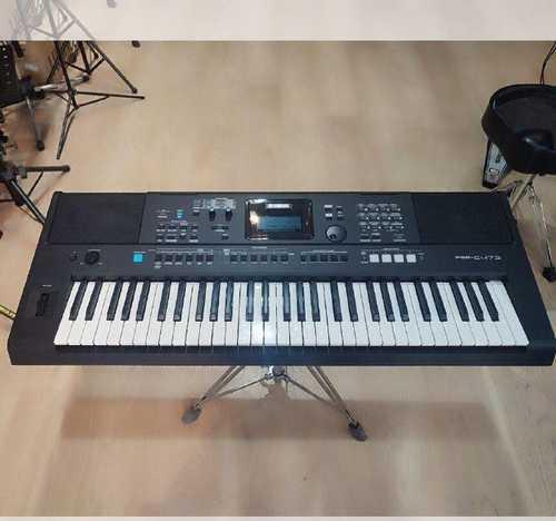 Комплект Yamaha psr-e473   оригинальный блок питан