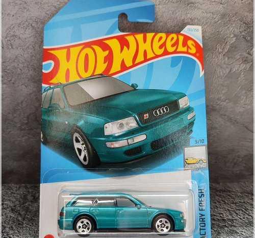 Hot Wheels '94 Audi Avant RS2