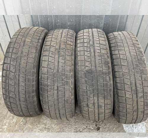 Bridgestone Blizzak Revo GZ 205/60 R16 92W