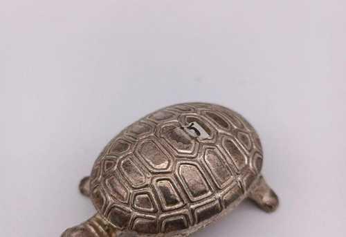 Шкатулка черепаха металл сер. XX в. высота 3 см ра