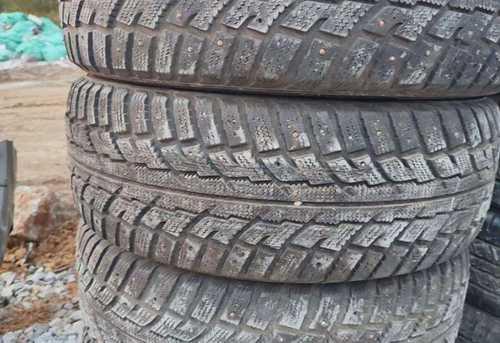 Kumho I'Zen XW KW17 8/65 R17