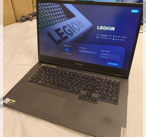 Продаю ноутбук 17.3 Lenovo Legion 5 17IMH05