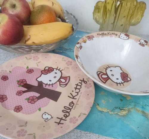 Посуда " Hello Kitty", тарелочки 2 шт