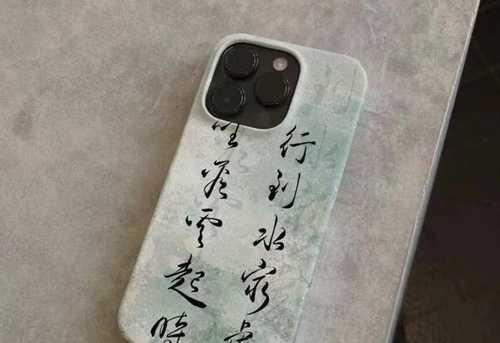 Чехол с иероглифами на айфон