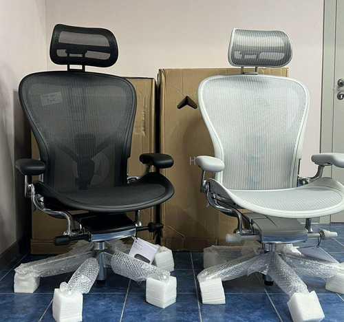 Кресло Herman Miller aeron в наличии
