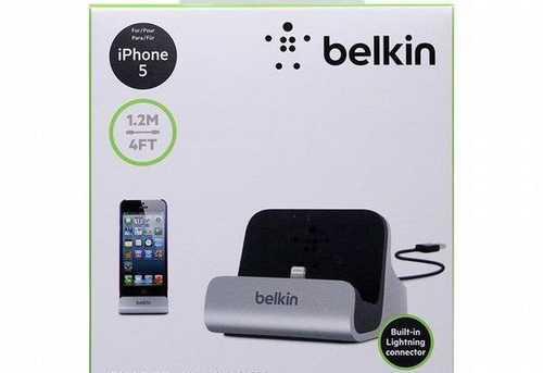 Настольное зарядное устройство Belkin