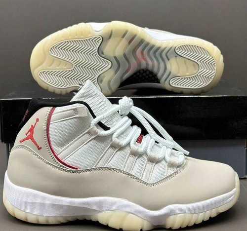 Nike AIR Jordan 11 beige