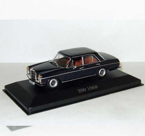 Мерседес Mercedes Benz 200 W115 Altaya 1:43