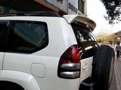 Prado 120/Lexus GX470 Спойлер верхний задний O3EK6