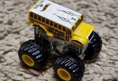 Машинка Monster truck Hot Wheels