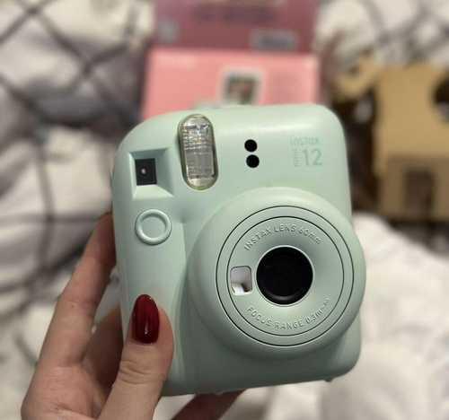 Фотоаппарат fujifilm instax mini 12 новый