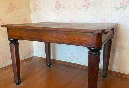 Старинный обеденный раздвижной стол