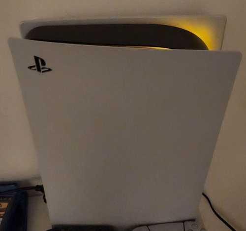 Sony PlayStation 5, 1000 гб, 2 геймпада