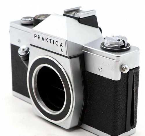 Praktica L body б. (Germany)